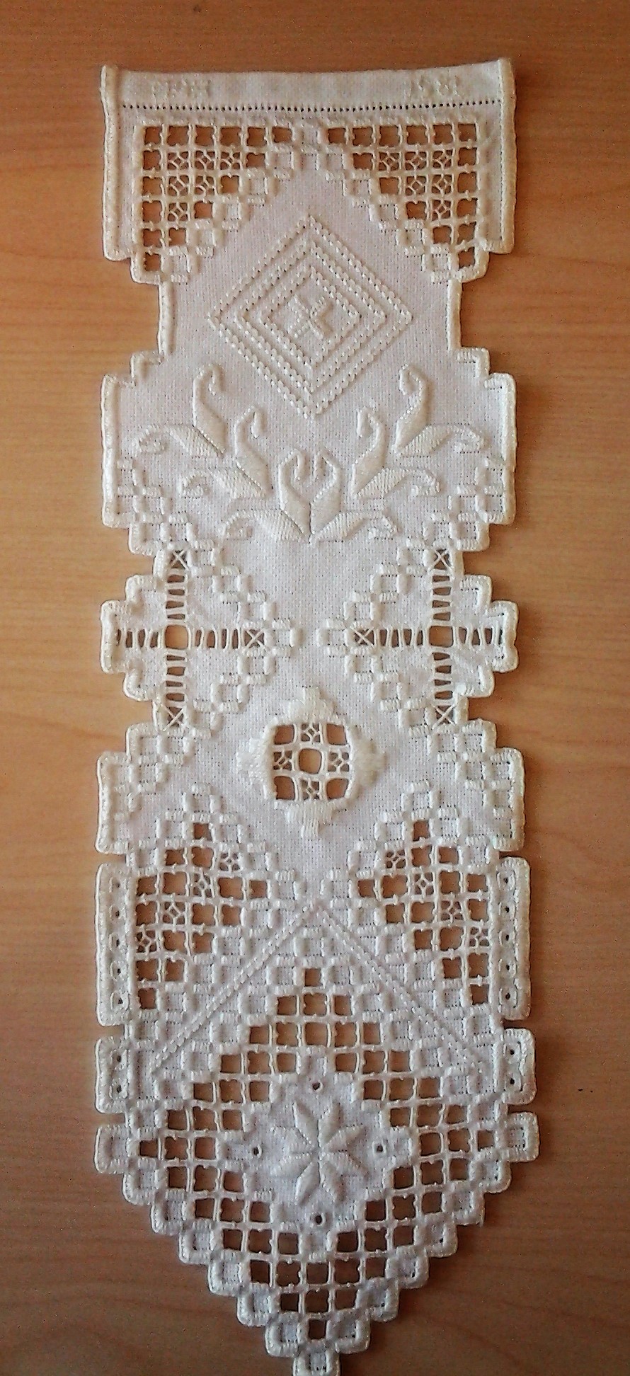 Hardanger Embroidery - Embroiderers' Guild of Peterborough